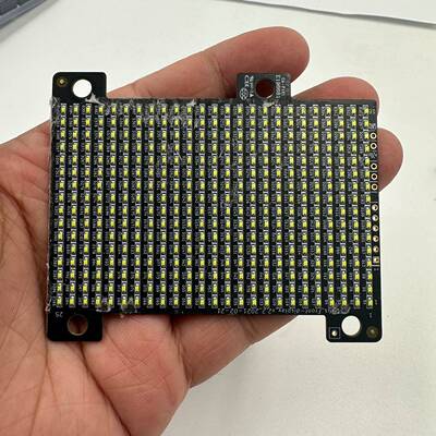 拆机16×25静态LED显示矩阵 25路ICN2037 研究价