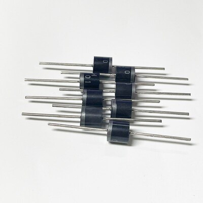 5KP17A/18A/20A/22A/24A/26A/28A/30CA 5000W 直插单/双向TVS管