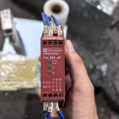 施耐德安全继电器XPSAF5130议价