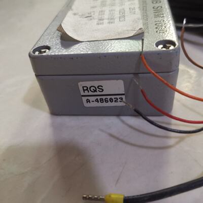 议价进口 REOVIB SWM 1000 振动感测器 实物图 新的 无包装