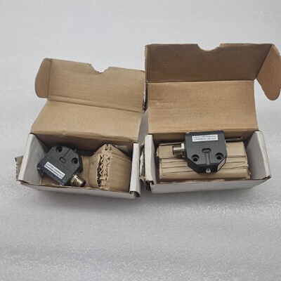 BALLUFF BNS0072 MECHANICAL LIMIT SWITCH BNS819X512100R12S4 F