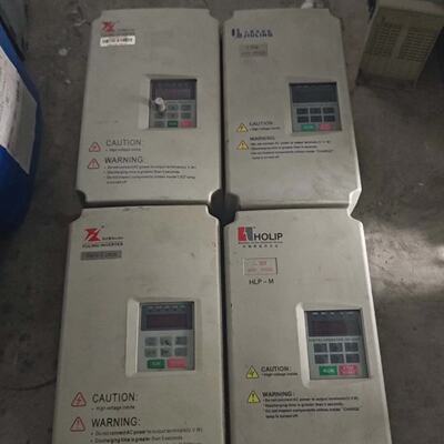 出几台拆机变频器DZB300B005.5L4A3.72-议价
