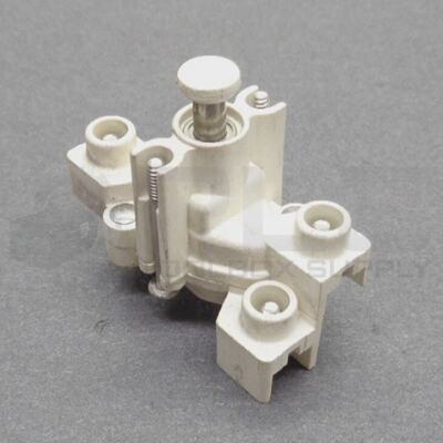 Nuevo Interruptor Universal De Botn Cooper CrouseHinds ESWP1