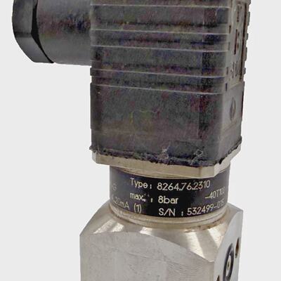 TRAFAGPicotrans8264.76.2310压力变送器4巴法兰格安装
