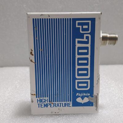 二手FujikinLAVS5.7TE0SDT2102B22039P7000DTEOS5.7克分钟F.S.