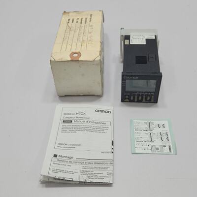 Contador OMRON H7CXAWD1 1224VDC