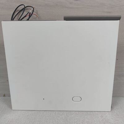 BE AEROSPACE PNR 14C15L212170004 MFR D1379 CONTAINER  NEW WI