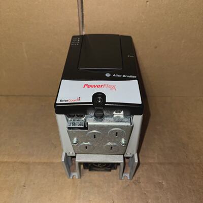 ALLENBRADLEY20AD3P4A0AYNNC0POWERFLEX70交流电驱动器系列A2HP二