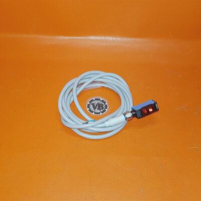 SICK WT150P460601105  Bouton Lumire de Rflexion Incl. Cable