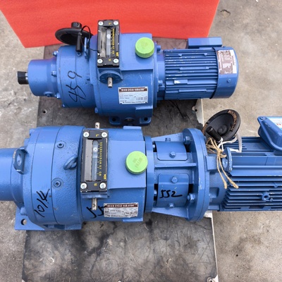 未使用住友CYCLO减速机三相异步电机一套议价