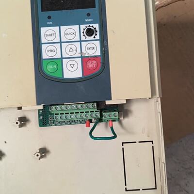 【询价】森岛SD5000-11KW重载变频器一台，成色自定义，缺端盖适