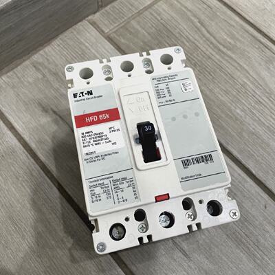 C Eaton HFD3030BP10 30A 3P 600VAC HFD 65k Enclosed Circuit B
