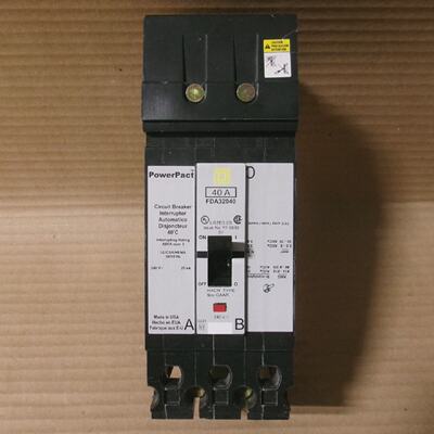 Square D FDA FDA32040 3 Pole 40 Amp 240V ILine PowerPact Cir