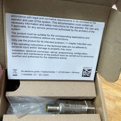议价Ifm Vvb001 Vibration Sensor Br New Unused For 25 Years适