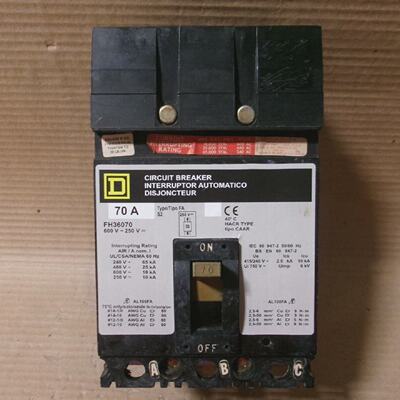 Square D FH FH36070 3 Pole 70 Amp 600V RELABELED GRAY Circui