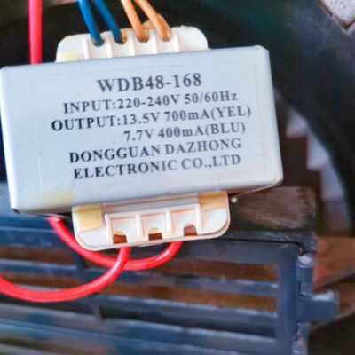 客户定做WDB48168 空调电源变压器 220V转135V700mA 77V400mA
