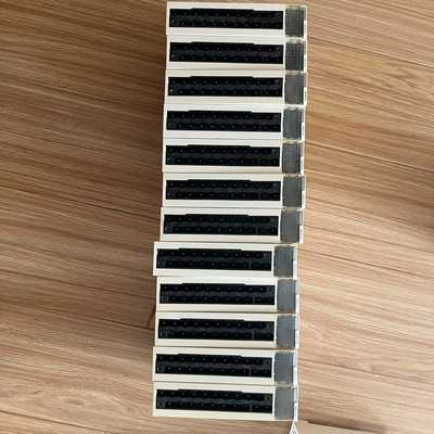 施耐德BMXAMO0210。功能正常，如图。有的老板~议价