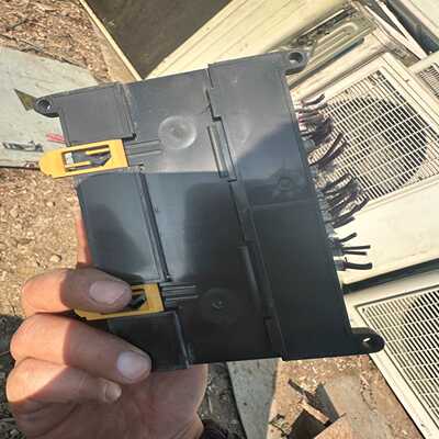 议价欧姆龙plccp1e-e40dr-a拆机如图需要直拍，运