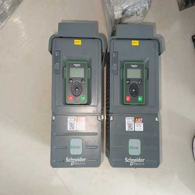 施耐德变频器，ATV610U55N4，功能包好，成色漂亮，现--议价商品