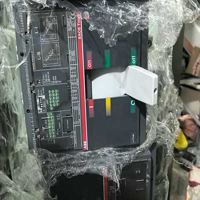 塑壳断路器T7S1250询价