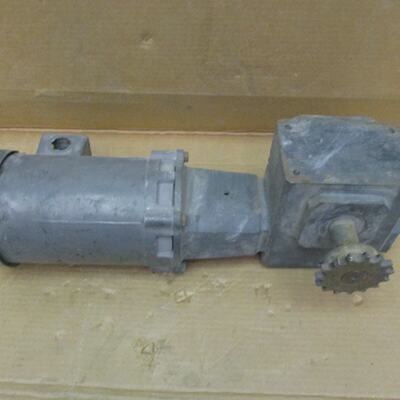 Baldor 3PH 1HP 208230460V V3546T Industrial Motor BM2242 Gro