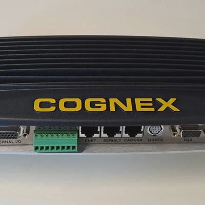 80057451  COGNEX  80057451  CONTROLEUR DE VISION USED