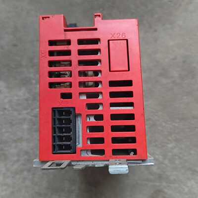 URT 5.7寸液晶屏UMN-7371MC-F（REV3）/~询价