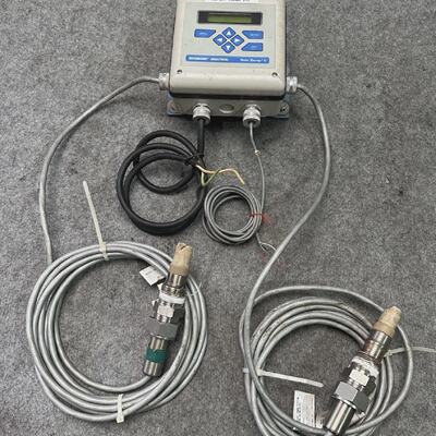 ROSEMOUNT ANALYTICAL Solu Comp II MODEL 105501112232 pH Accu