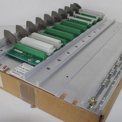 西门子6ES57001LA12Subrack全新
