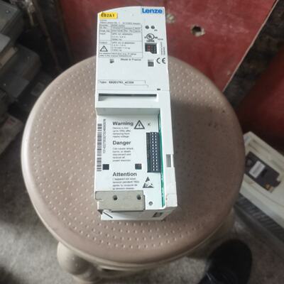 迅e82ev7514c4c200拆机伦茨变频器e82ev8200系列0.75kw380v测试