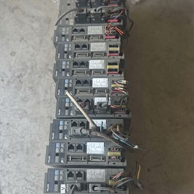 富士伺服驱动器RYC101D3VVT2RYC401D3-议价