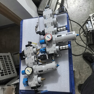 FESTO费斯托气缸气阀两组型号HEDMAXI议价