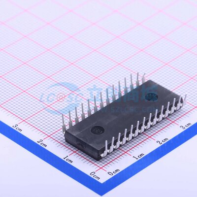 单片机芯片 PIC16F57-I/P DIP-28-600mil 3KB 20MHz