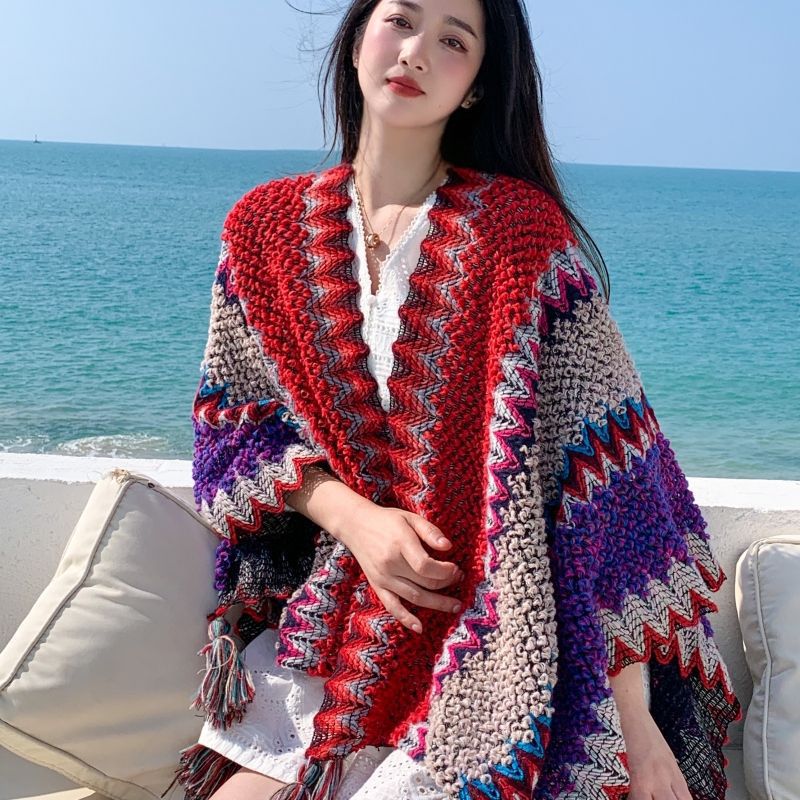 云南西藏旅游民族风披肩女春秋拍照穿搭披风斗篷百搭波西米亚披肩