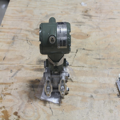 NEWDPHARPFLOWPRESSURETRANSMITTER24VDC1/4