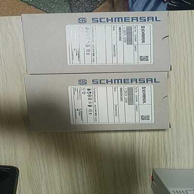 施耐德安全继电器SRB201ZH，剩余库存不多，需要可直接拍