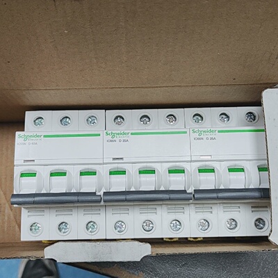 议价The New  Miature Circuit Breaker A9f19325适用