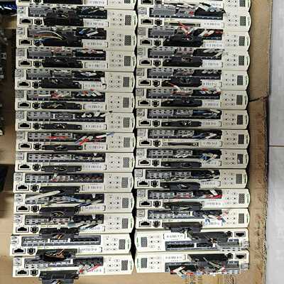 询价~施耐德 驱动器 LXM23DU01M3X 完好 漂亮！打