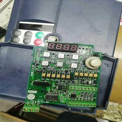 富士变频器FRN3.7C1S-4C主板SA534062-询价