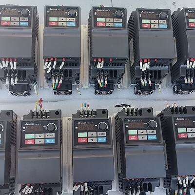 台达变频器VFD015EL43W，原装拆机件，功能正常，成色--议价商品