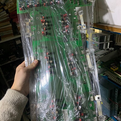 6SE70332EG841JF1西门子70变频器驱动板-议价