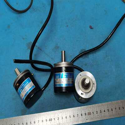 多摩川10位编码器TS5612N252询价