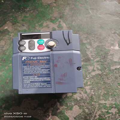 询价变频器FRN2.2C2S-4J2.2KW380V
