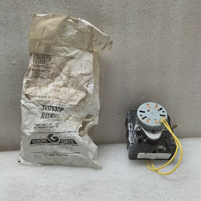 Alliance Laundry Systems TU12933P Timer Modell M407