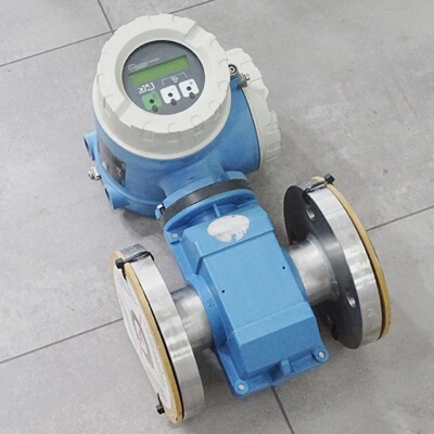 议价EndressHauser Promag 33F 33Ft50Fd1aa11a21a   Unbenutzt M