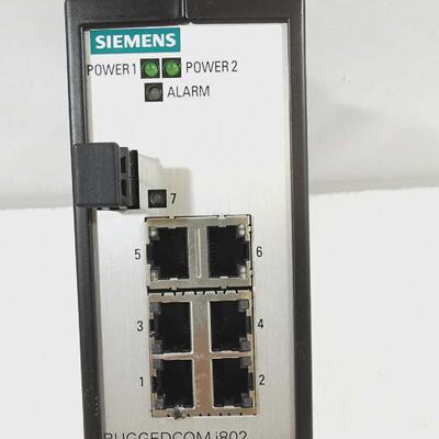 SIEMENS RUGGEDCOM i802  MEDIA CONVERTER  6GK60082AS100UT0ZA0