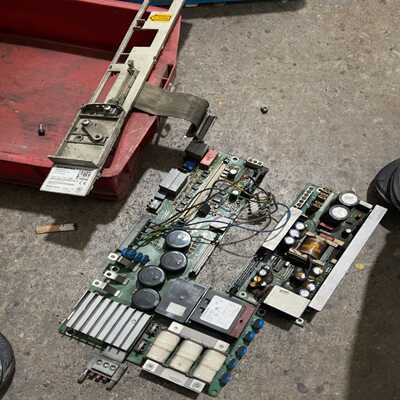 议价611电源配件。6146-1ab00-0ba1、适用