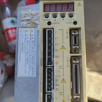 寻安川伺服驱动器SGDM08ADA200V三相0.8KW