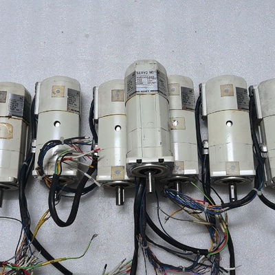 三菱MITSUBISHI伺服电机MMD0200CBBB2议价