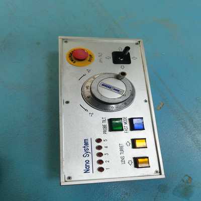 NanoSystem工业控制器，带XY倾斜调节旋钮，配备L--议价商品